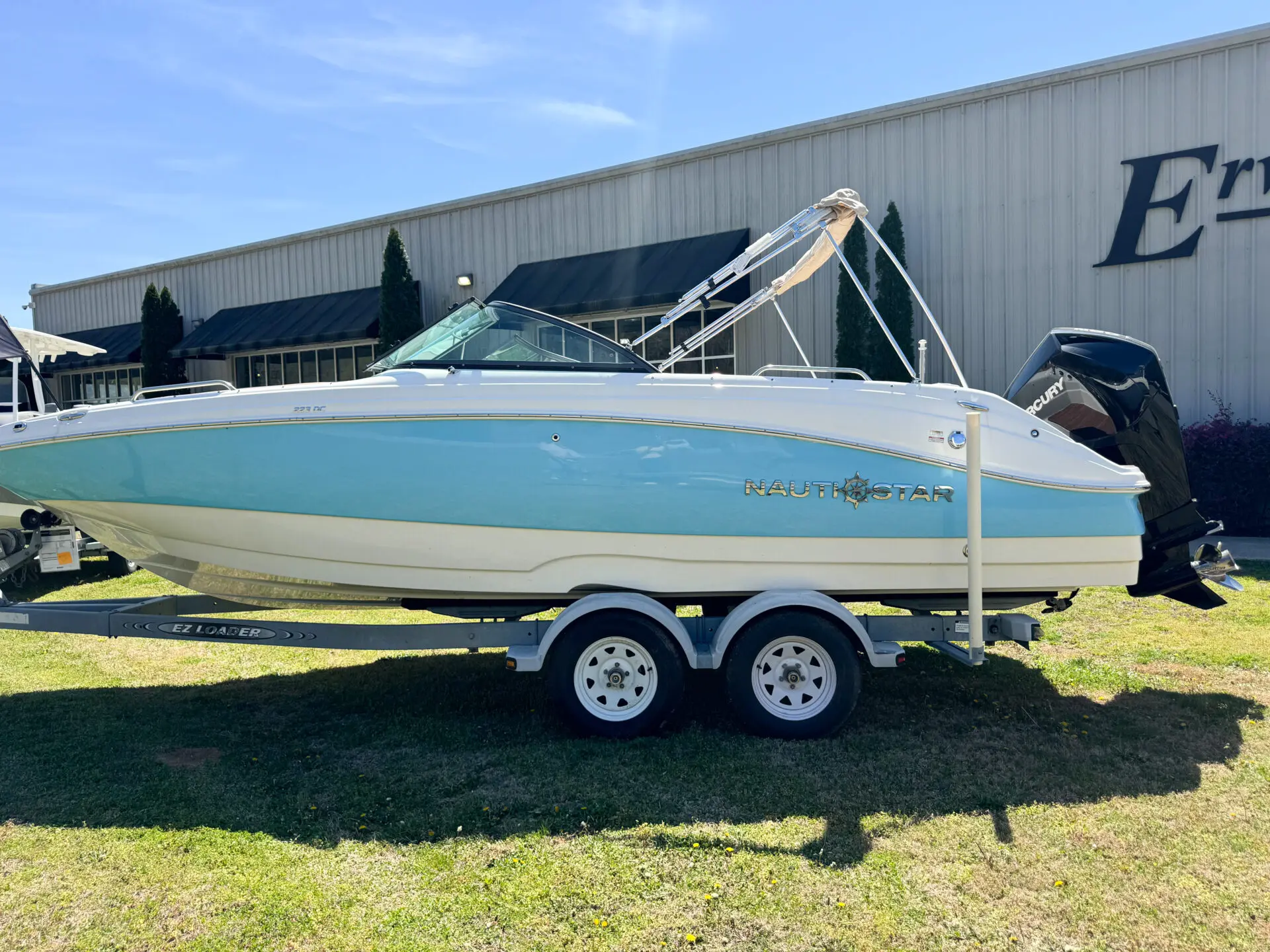 2024 Nauticstar 223 DC For Sale in Huntsville | Erwine Marine Sales